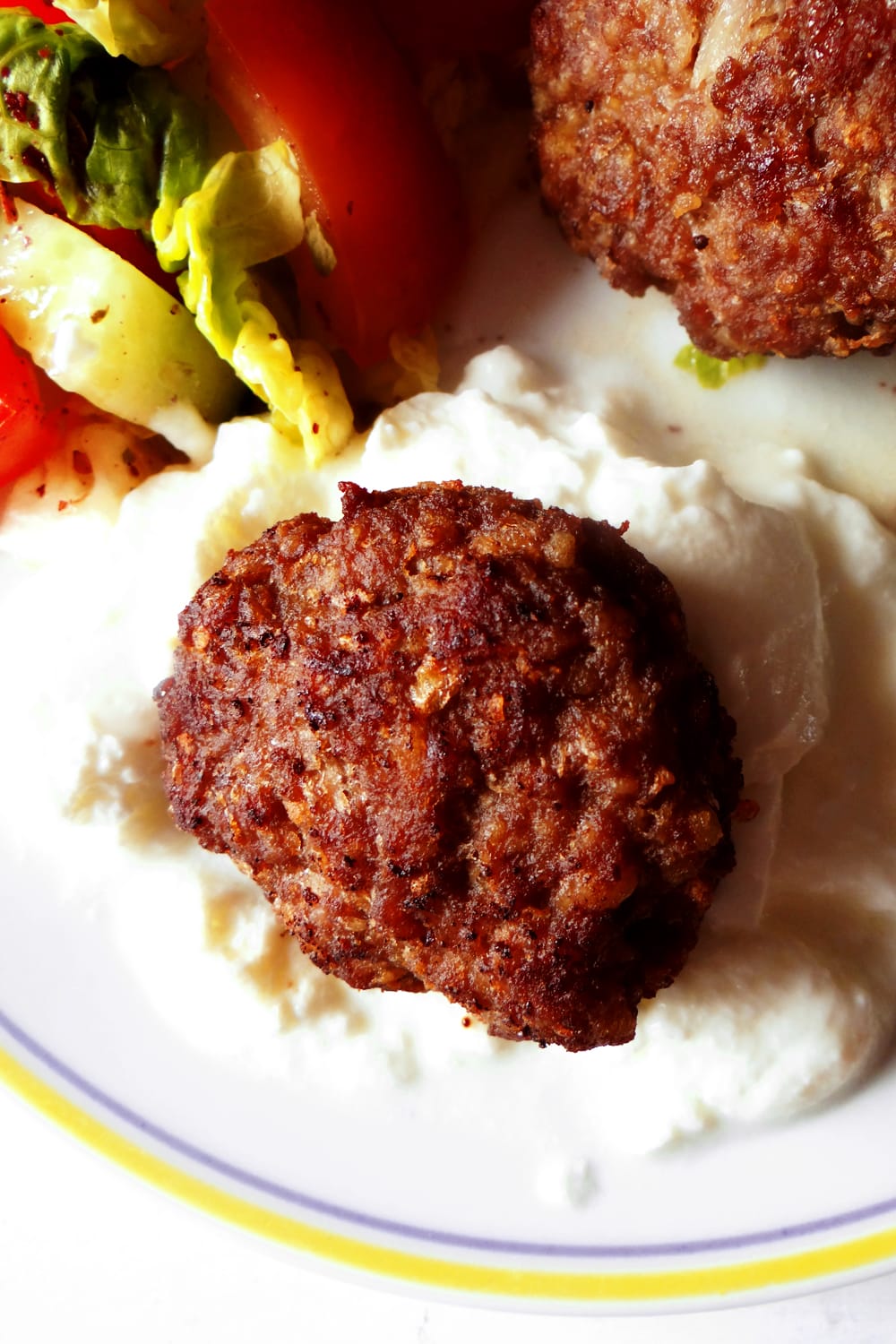 Koftes (Turkish köfte) - quick & easy - Picnic on a Broom