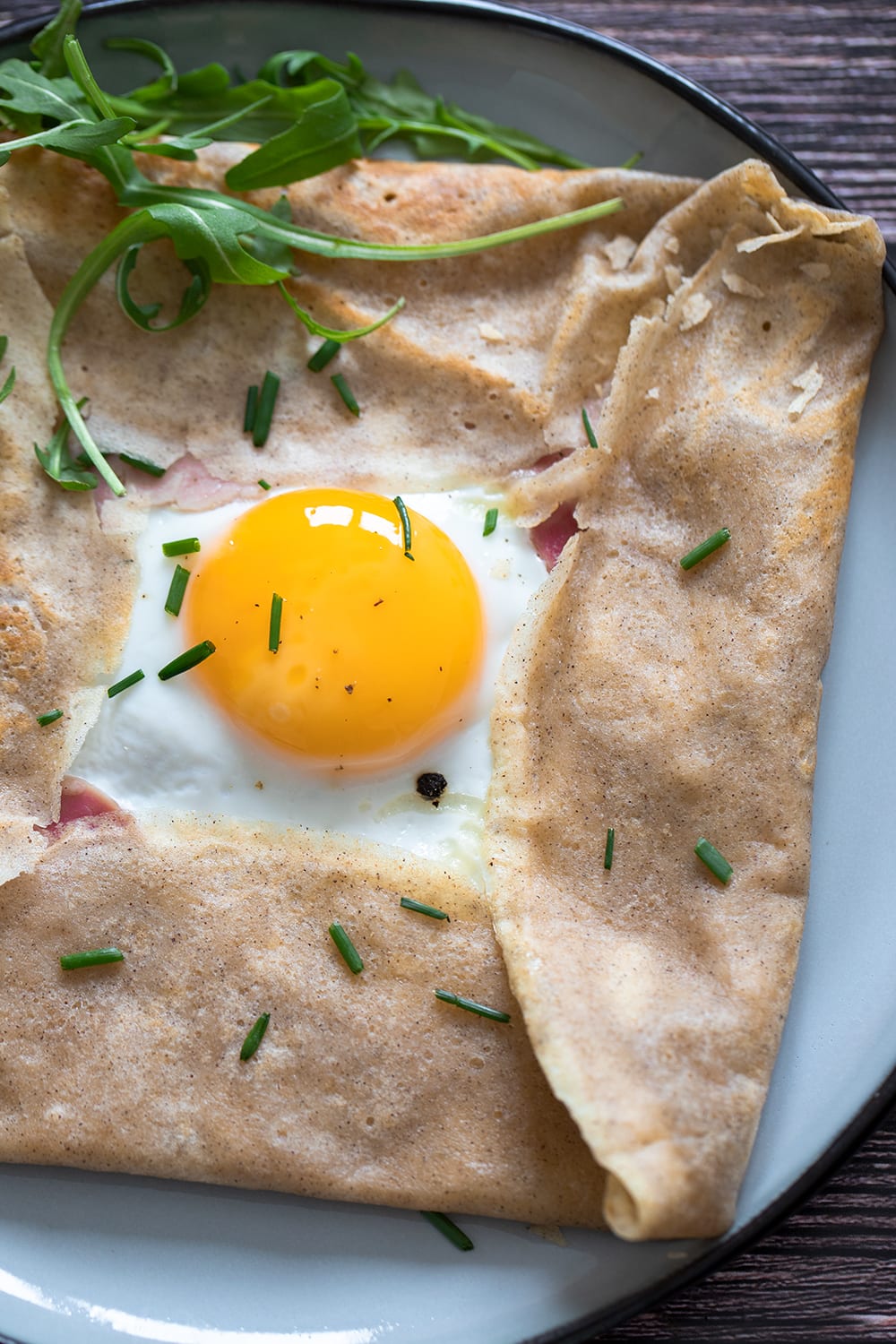 Savory breakfast crepes - Picnic on a Broom